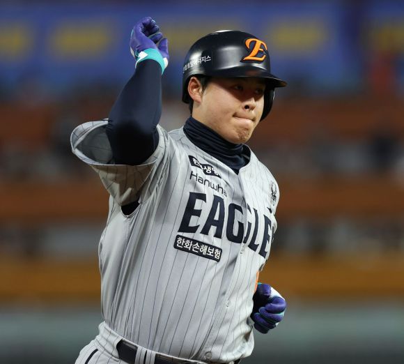 노시환·채은성 ‘화력쇼’… 한화, SSG 꺾고 3연승 질주 : ZUM 뉴스