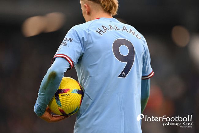 손흥민 넘은 홀란드, 목표는 시어러...EPL 사무국도 주목 : ZUM 뉴스