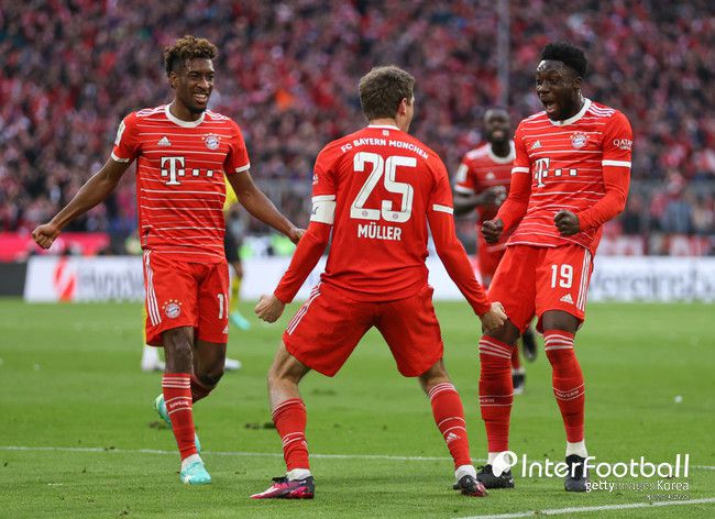 [분데스 리뷰] '이것이 투헬 효과!' 뮌헨, BVB 4-2 격파→선두 탈환 : zum 뉴스