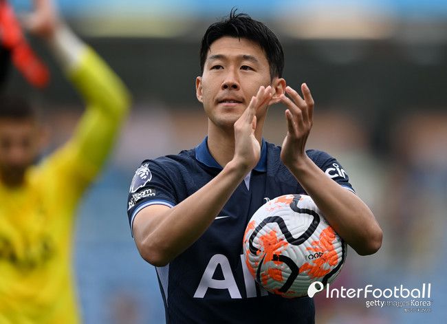 '번리전 해트트릭' 전 세계가 기억하던 '월드클래스' 손흥민 재림, 'BBC, EPL, 5대리그 베스트11 싹슬이' : zum 뉴스