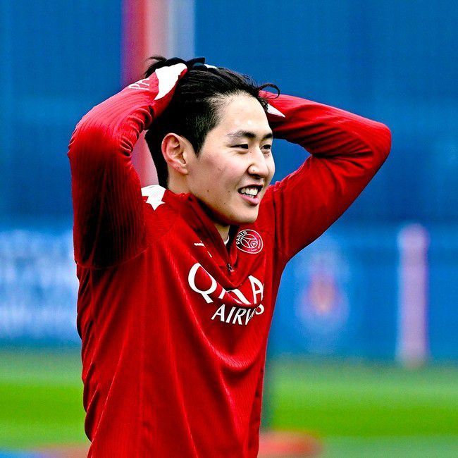 [UCL POINT] 이강인 뛸 자리가 없다...'키패스 9회' 뎀벨레, '나란히 골' 흐비차-두에→압도적 격차 : ZUM 뉴스