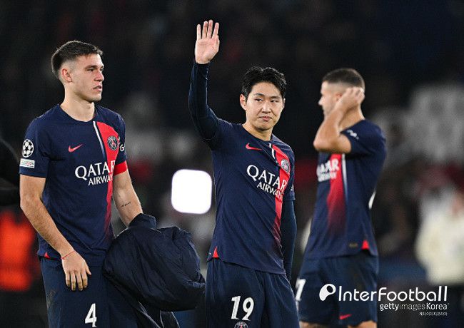 이강인 초비상! PSG, 다음 시즌 UCL 못 나갈 수도 있다…"라이센스 얻기 위해선 체납금 없어야" : zum 뉴스