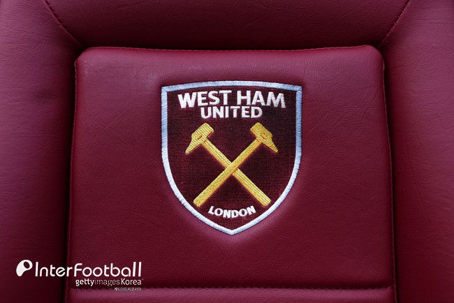 [PL POINT] "왜 뻥축구만 해? 마음가짐 엉망진창"...17위 웨스트햄, 내부 폭로로 문제 진단 : zum 뉴스