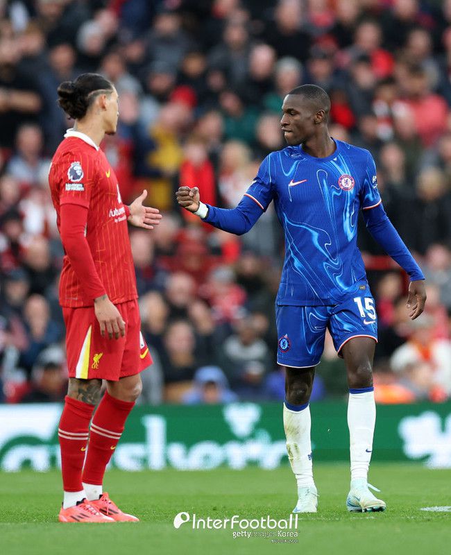 [승부예측] 챔피언스리그 티켓에 운명 건 첼시, 우승팀과 자존심 승부 - 5월5일(월) 00:30 PL 35R 첼시 vs 리버풀 : zum 뉴스