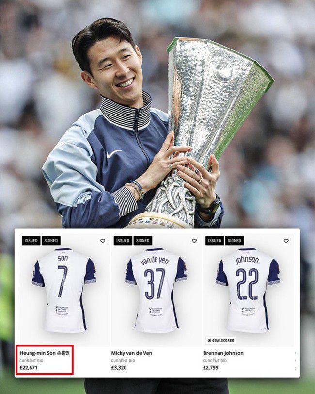 역시 '황금알 낳는' 손흥민! UEL 우승 유니폼, 경매가 '4000만원' 돌파↑...'SON 마케팅 효과' 입증 : ZUM 뉴스