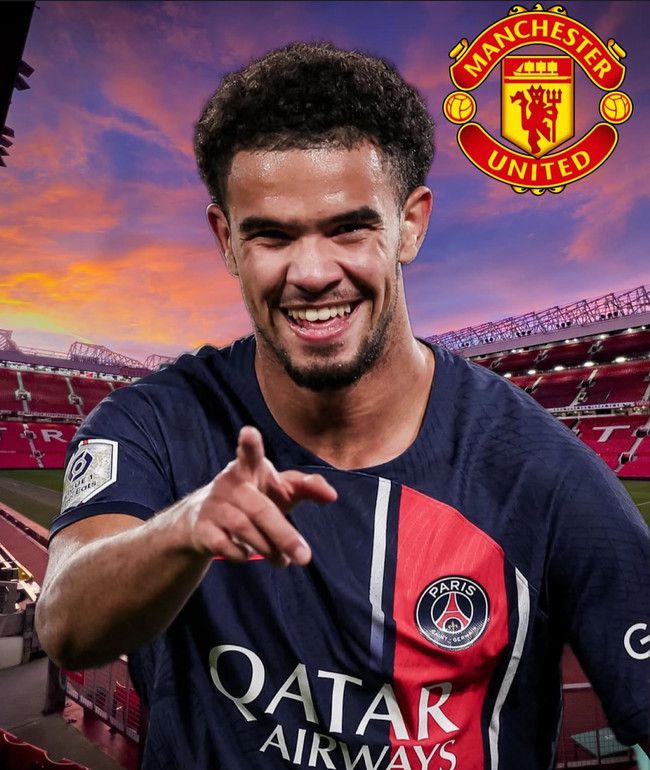 '초대박 영입 나오나?' 맨유, PSG 핵심 MF 러브콜..."이적료 1,587억, 선수 측과 초기 협상 단계" : zum 뉴스