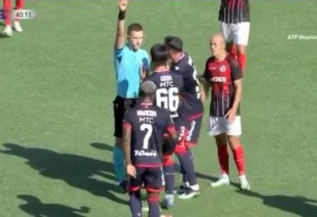 '어쩌나' 설영우, UCL 예선 첫 경기에서 레드카드…감독도 "경솔하게 퇴장당했어" 지적 : zum 뉴스