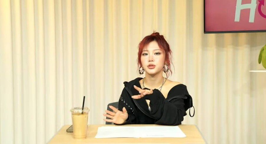 혜윤, 'ASAP' MV 100만뷰 돌파…퍼포먼스 강자 입증 : ZUM 뉴스