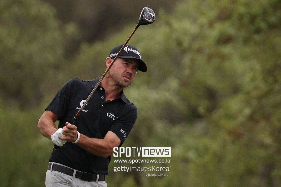 하먼, 1년 9개월 만에 PGA 투어 우승…'마스터스 예열' 끝냈다 : ZUM 뉴스