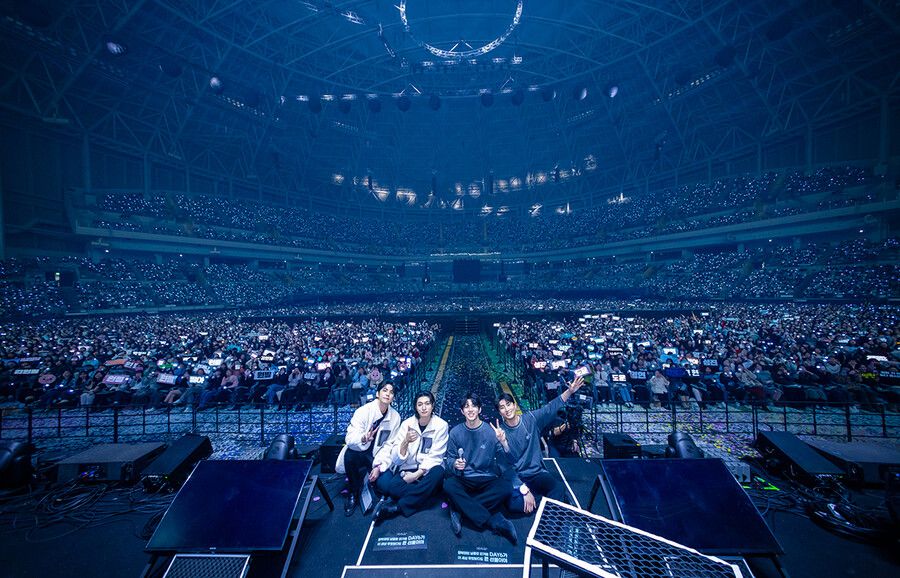 데이식스, 5월 KSPO돔 입성…6회 공연+360도 개방[공식] : zum 뉴스