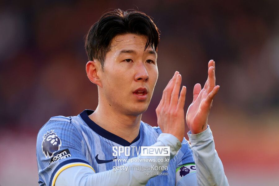 '손흥민 빠지니 강등권 수준의 경기력' 토트넘, 울버햄튼에 2-4 충격 패배…리그 15위로 곤두박질→UEL이 유일한 희망 : zum 뉴스