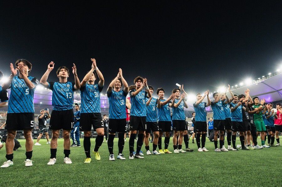 "日, 동아시아 자존심 세웠다" ESPN 호평…중동의 '4강 싹쓸이' 저지 환호→ACLE 언더독 반란 예고 : zum 뉴스