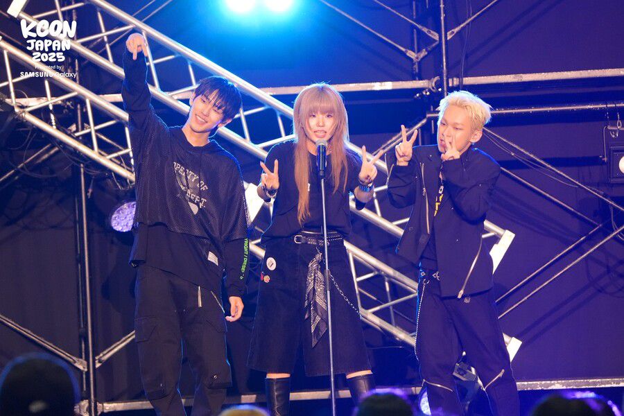 'AOMG 신인' 식구, 'KCON 재팬 2025' 출격…존재감 각인 : zum 뉴스