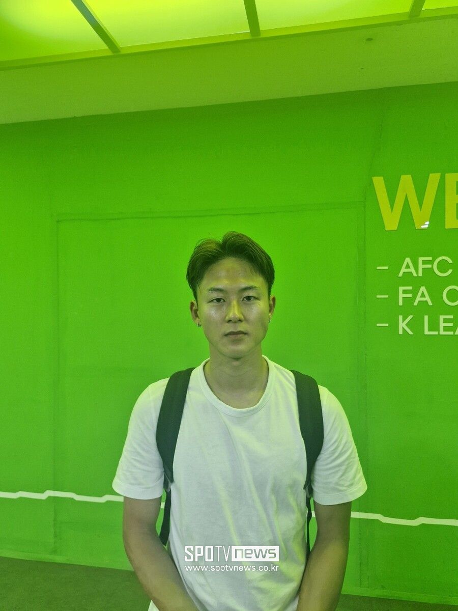 [SPO 현장] '슈퍼스타 기질' 자신의 시간 기다린 이승우, 시간을 자신의 것으로 만들다 "승리는 팬들 덕분" : ZUM 뉴스