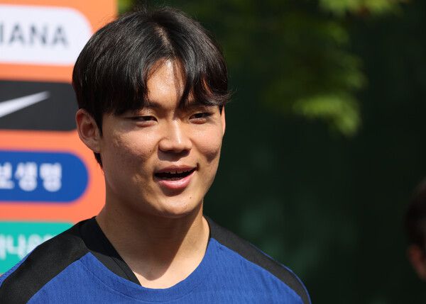 UEL 우승 손흥민-UCL 우승 이강인에 대한 부러움 오현규 "존경했던 형의 우승으로 행복, 친구로서도 존경" : zum 뉴스