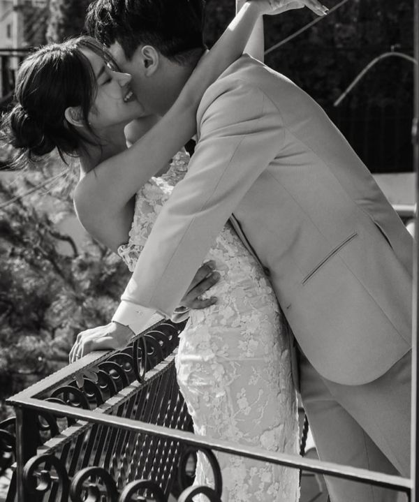 AOA 유나, 결혼 1년 5개월 만에 임신 "예쁜 천사 찾아와" : zum 뉴스