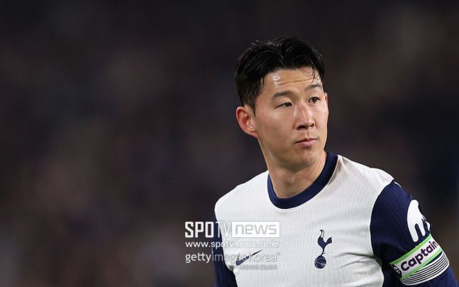 '손흥민은 이미 기력 소진'…EPL 떠났다고 英 SON에 막말 "수준 이하의 경기력을 보여왔다" : zum 뉴스