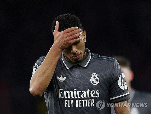 '레알 마드리드 충격 내분' 벨링엄 vs 뤼디거 충돌→태클+욕설…UCL 8강 앞두고 분열 조짐 : zum 뉴스