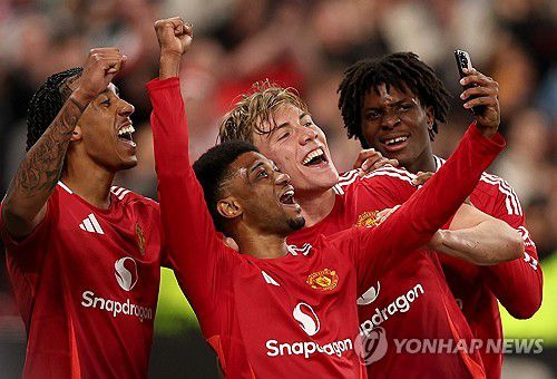 손흥민 우승이요? 저희가 막겠습니다…'4골 폭발' 맨유, 합산 7-1로 빌바오 잡고 결승 진출 [UEL 리뷰] : zum 뉴스