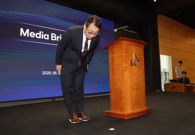 SKT “5일부터 신규 가입 중단···대리점 손실은 본사가 보전” : ZUM 뉴스