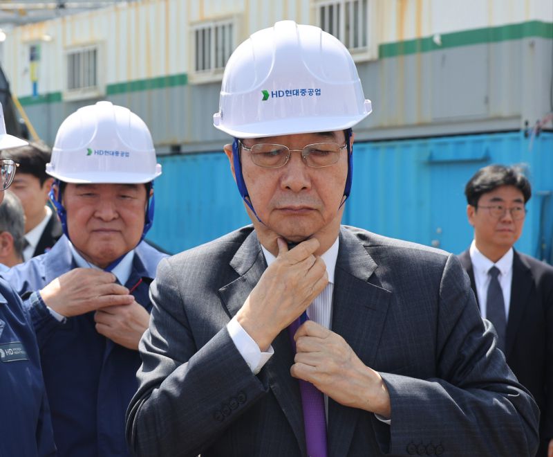 방사청, 정권 막판 8조 규모 ‘KDDX 수의계약’ 강행 논란…알박기 비판 ‘솔솔’ : zum 뉴스