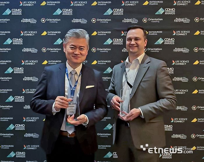 삼성바이오로직스, 국내 최초 12년 연속 'CDMO 리더십 어워즈' 수상 : ZUM 뉴스