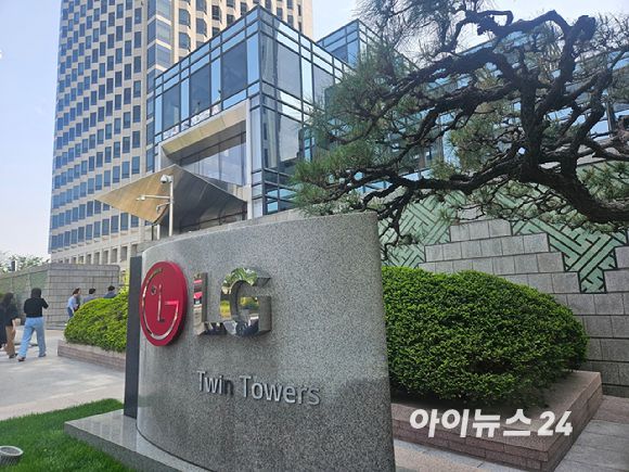 LG전자, 1Q 에어컨 라인 가동률 138%...냉장고도 124% : ZUM 뉴스