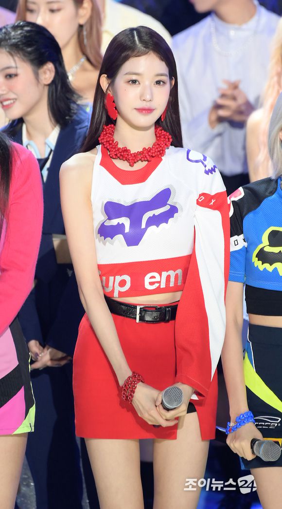 장원영, 2년 연속 '2022 AAA' MC 발탁…대세 행보 : zum 뉴스