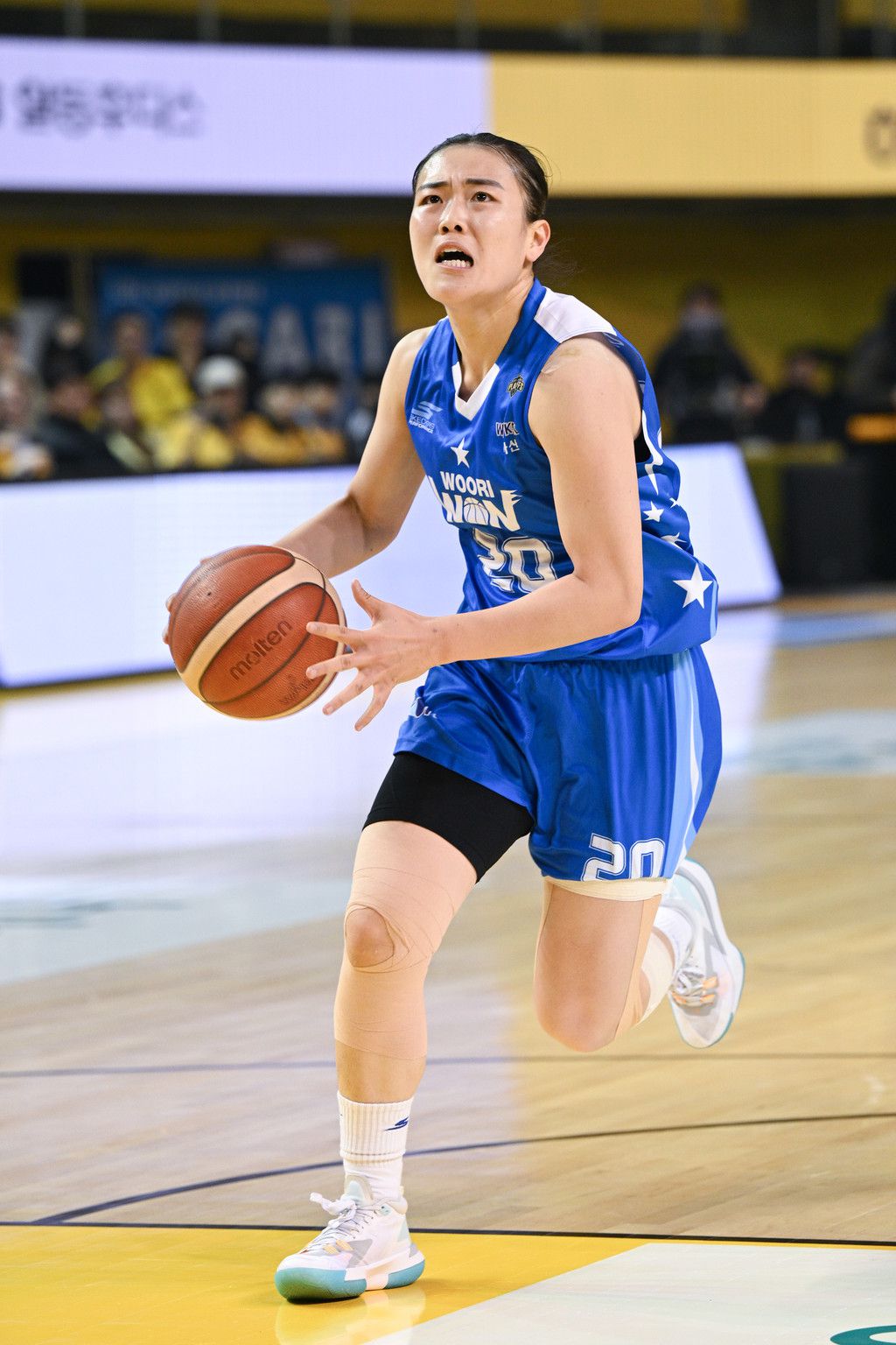 [WKBL] FA 이명관, 우리은행과 재계약…구슬·김나연 은퇴 : ZUM 뉴스