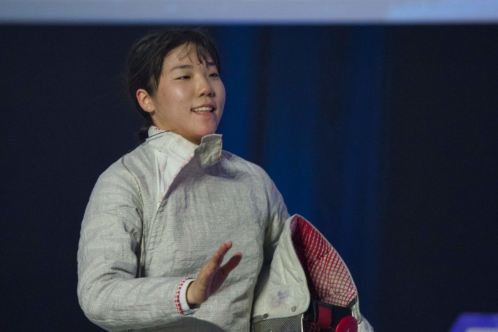 전하영, 김정미 꺾고 SKT 펜싱 사브르 그랑프리 우승 : zum 뉴스