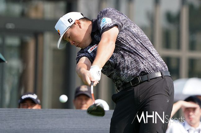 임성재, PGA 코그니전트 클래식서 '1타 차' 컷 탈락 고배...한국 선수 전원 탈락 : ZUM 뉴스