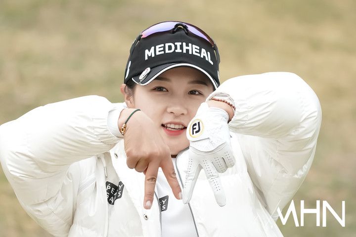 [mhn포토] 박현경, 메디힐 M : ZUM 뉴스