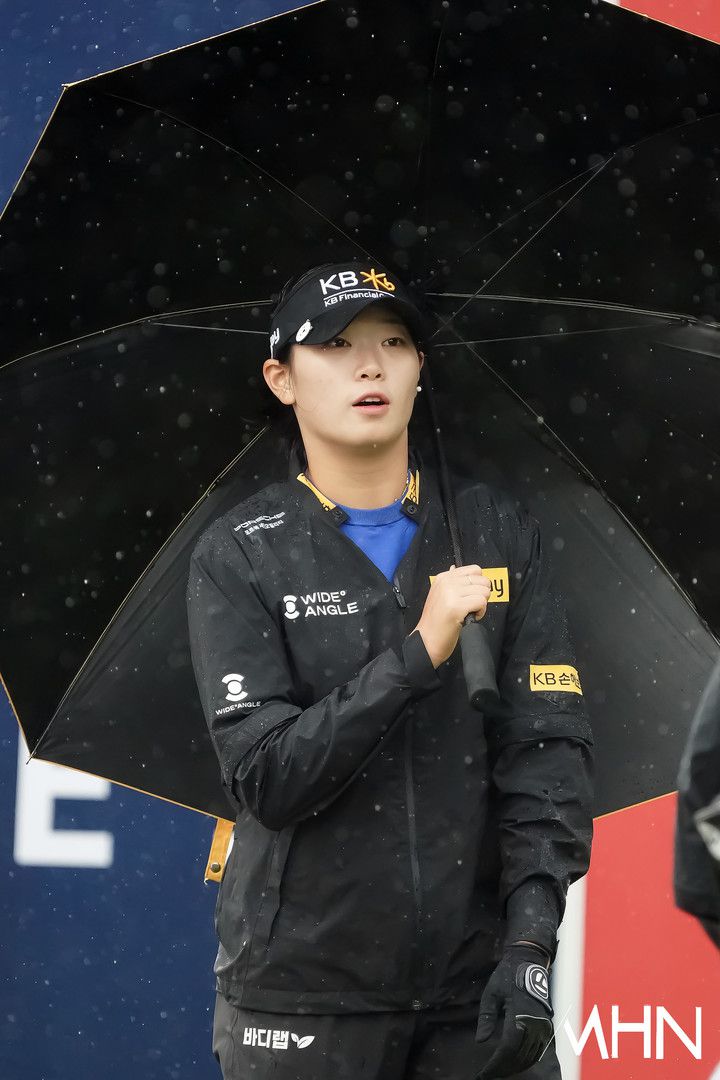 [mhn포토] 방신실, 어디로 공략해야 하나 : ZUM 뉴스