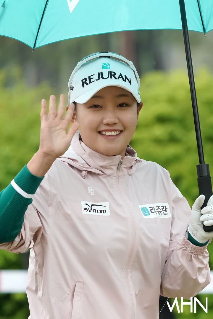 [mhn포토] 조혜림, 출발합니다 : ZUM 뉴스