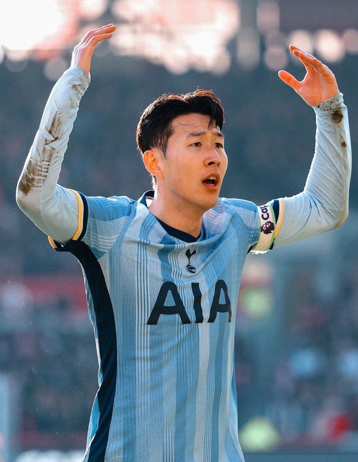 손흥민 첫 메이저대회 트로피 차지→드디어 유관! 토트넘, 맨유 꺾고 UEL 우승 : zum 뉴스