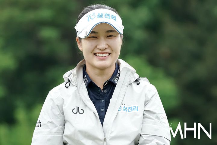 [mhn포토] 최가빈, 언제나 밝은 미소 : ZUM 뉴스