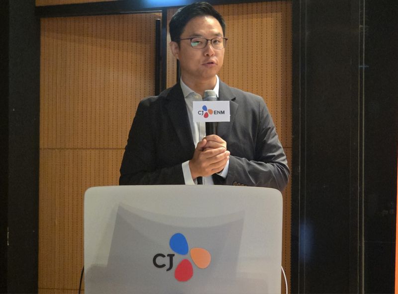 CJ ENM "글로벌 AI 스튜디오로 도약".. AI 애니 '캣 비기' 공개 : zum 뉴스