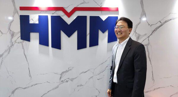 오승우 HMM 중국권역장 "상해, 세계 최대 물동량 여전…아시아 역내 서비스 고도화 추진" : zum 뉴스