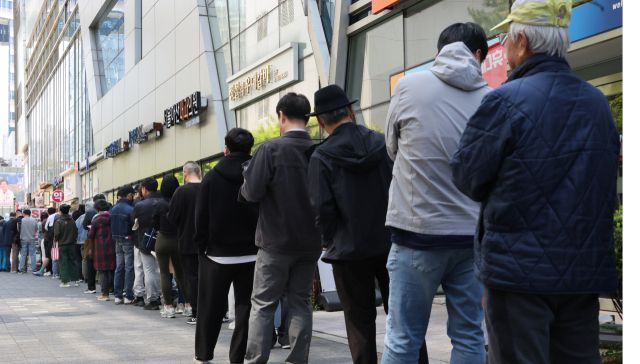 SKT 해킹시점 고쳐준 KISA? "소통 오류, 재발 없도록 보완" : zum 뉴스