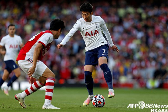 ‘EPL 日중계권 획득’ 한국 기업 “직접 서비스할 것” : zum 뉴스