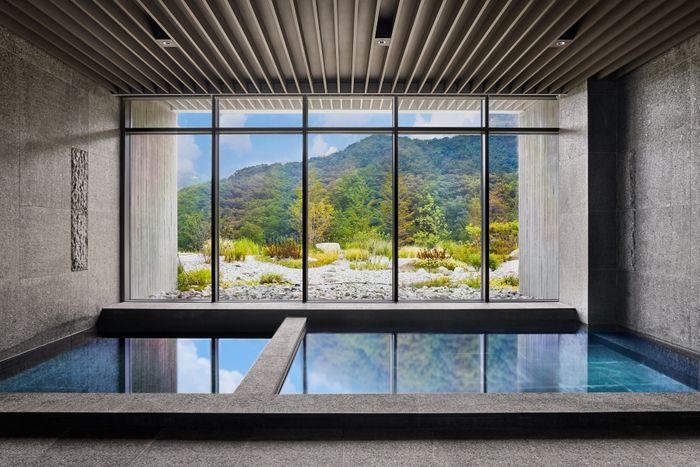 스파는 물론 수영장까지…온천 휴양 시설 개발 본격화하는 HDC리조트 : ZUM 뉴스