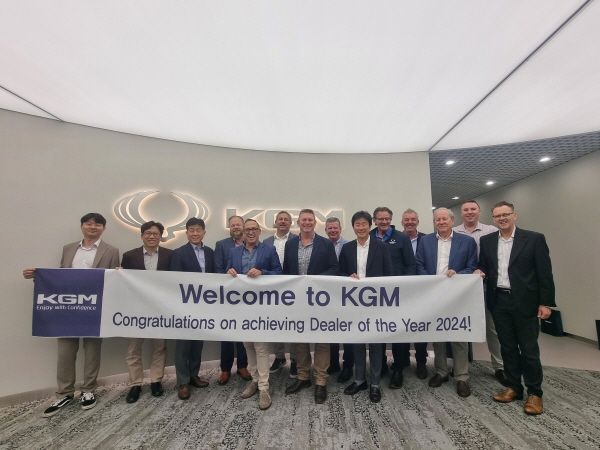 KGM, 평택 본사에 ‘호주 우수 딜러’ 초청…공장 투어, 신차 시승도 : ZUM 뉴스
