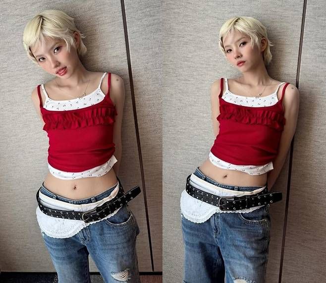 “벨트가 둘, 배꼽도 드러냈다”… 전소연, 다시 쓴 Y2K 교과서 : zum 뉴스