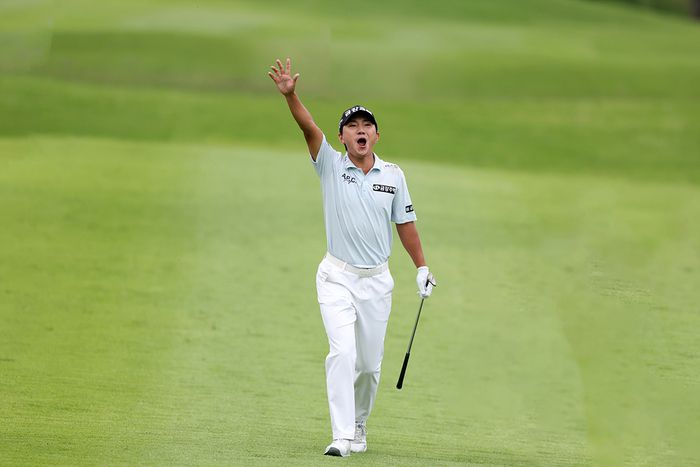 퍼트 자세 바꾸고 뒷심 부족 꼬리표 뗀 옥태훈, 마침내 KPGA 첫 우승 : zum 뉴스