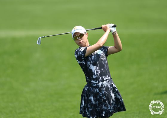 정윤지, Sh수협은행 MBN 여자오픈 제패…3년 만의 통산 2승 : zum 뉴스