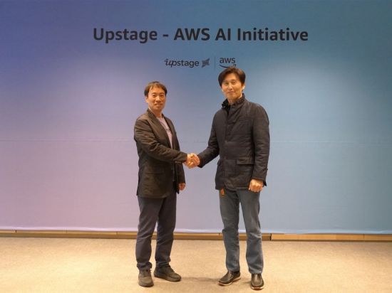 업스테이지-AWS, 공익·교육 기관에 AI 모델 무료 지원한다 : zum 뉴스