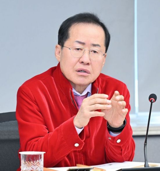 홍준표 "죽을 용기로 살지"…장제원 사망 언급 추정 글 : zum 뉴스