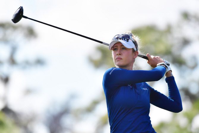 언니 이어 동생이 LPGA 대회서 연속 우승 진기록..넬리 코다 정상 : zum 뉴스