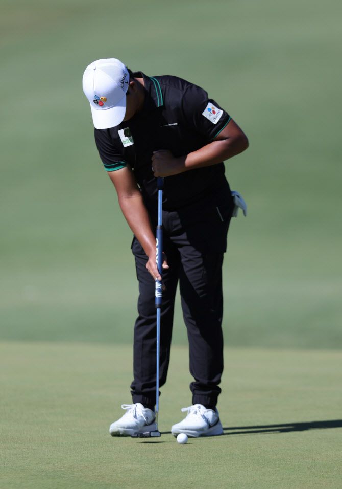 4타 줄인 김시우, 조조 챔피언십 2R 공동 24위…김주형 34위 : ZUM 뉴스