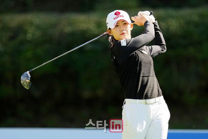 ‘반갑다 골프야’…겨울방학 끝낸 KLPGA 투어, 태국서 ‘스타트’ : zum 뉴스